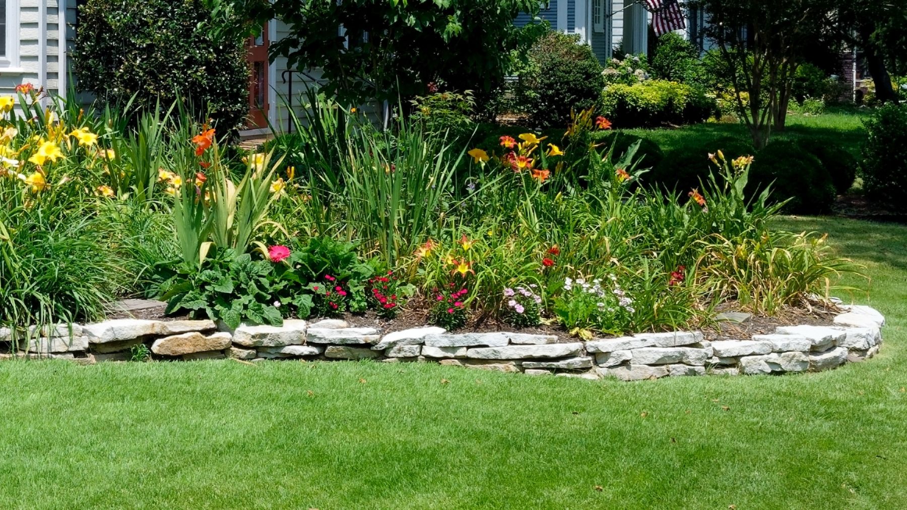 Spring Landscaping Services | Capitol LLC [Garden Edging | Mowing]
